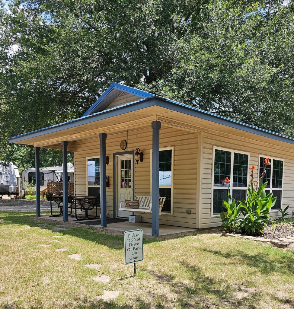 Affordable RV Park in Mineola, TX | Mineola RV Park